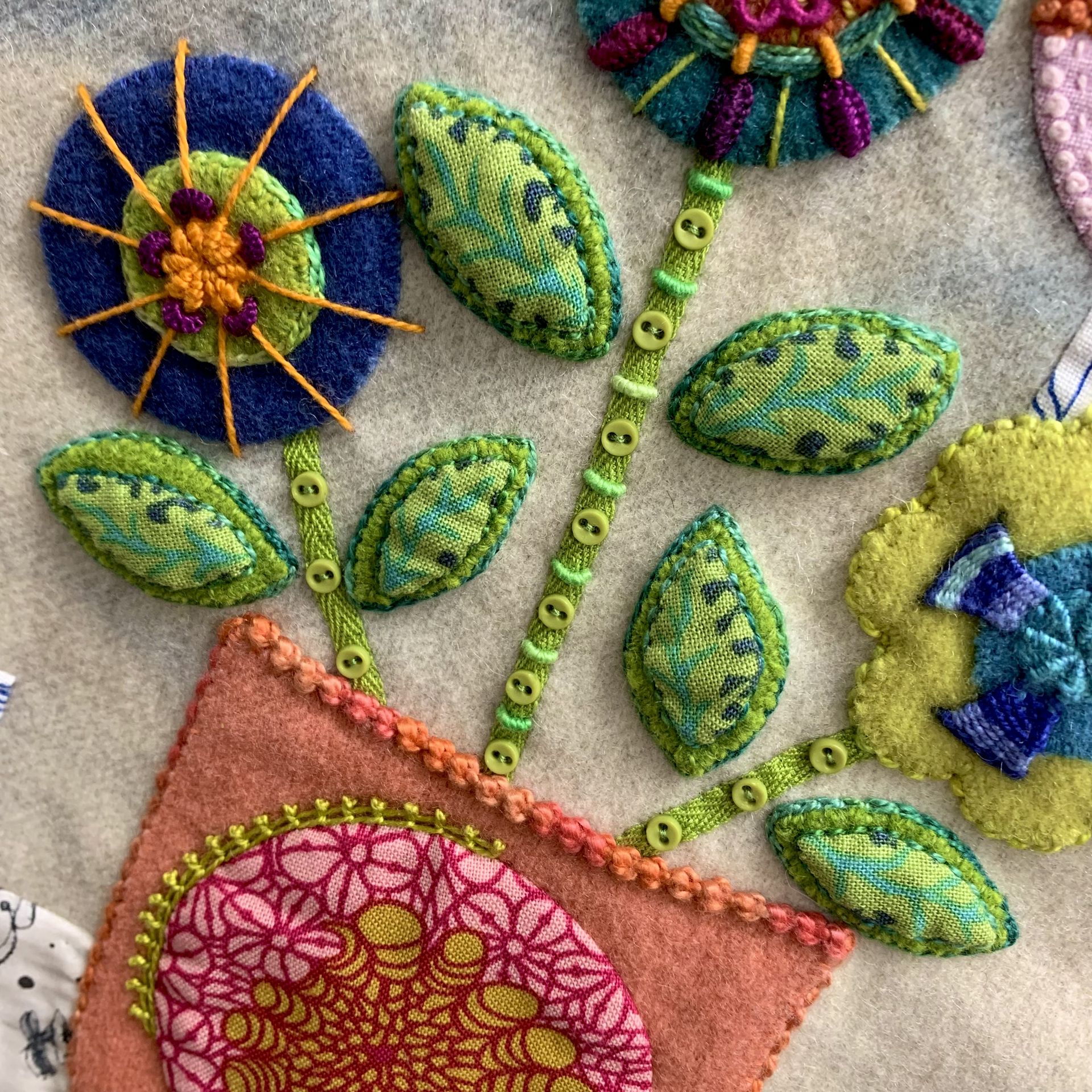 Needle-Turn Applique | Sue Spargo Folk Art Quilts