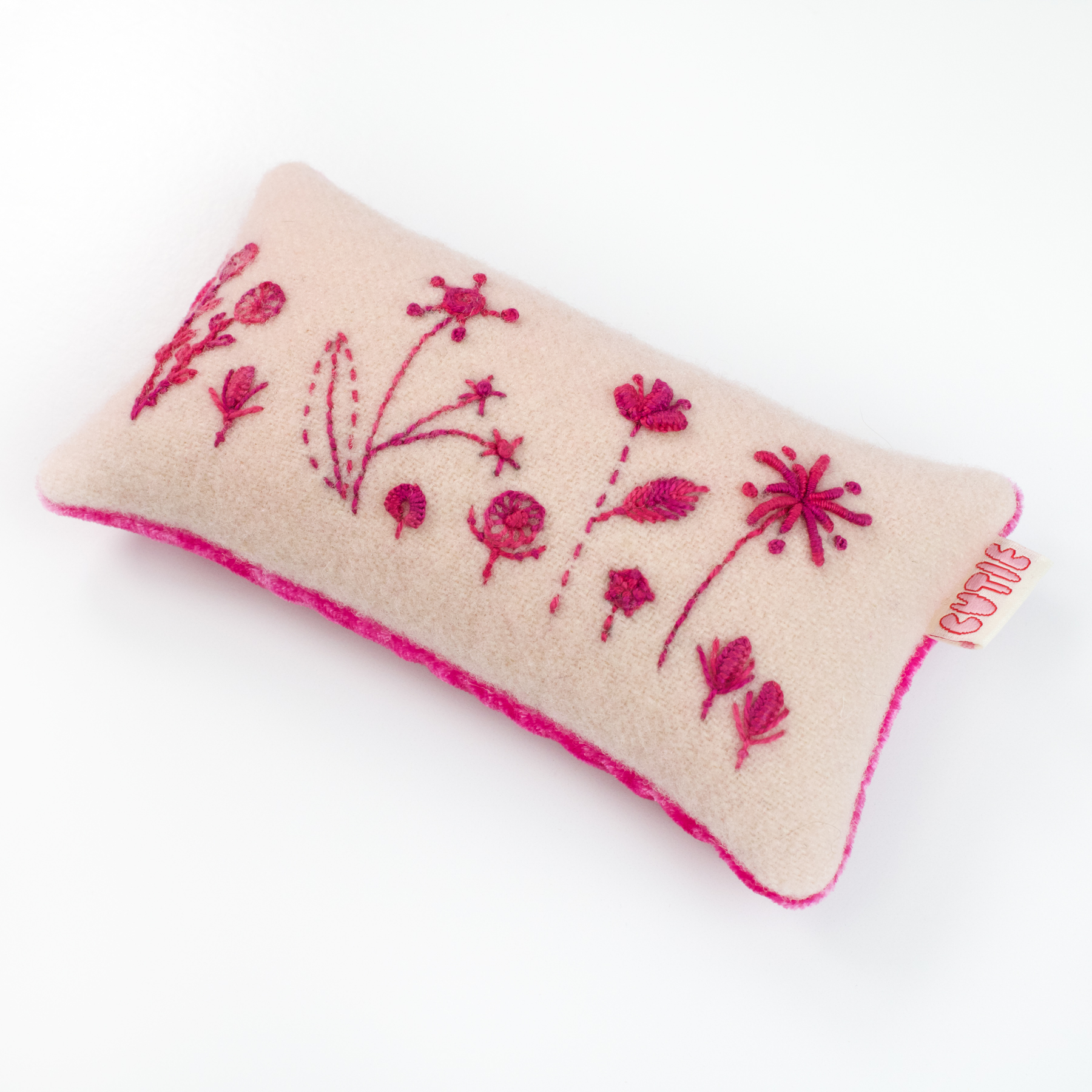 Home | Sue Spargo Folk Art Quilts