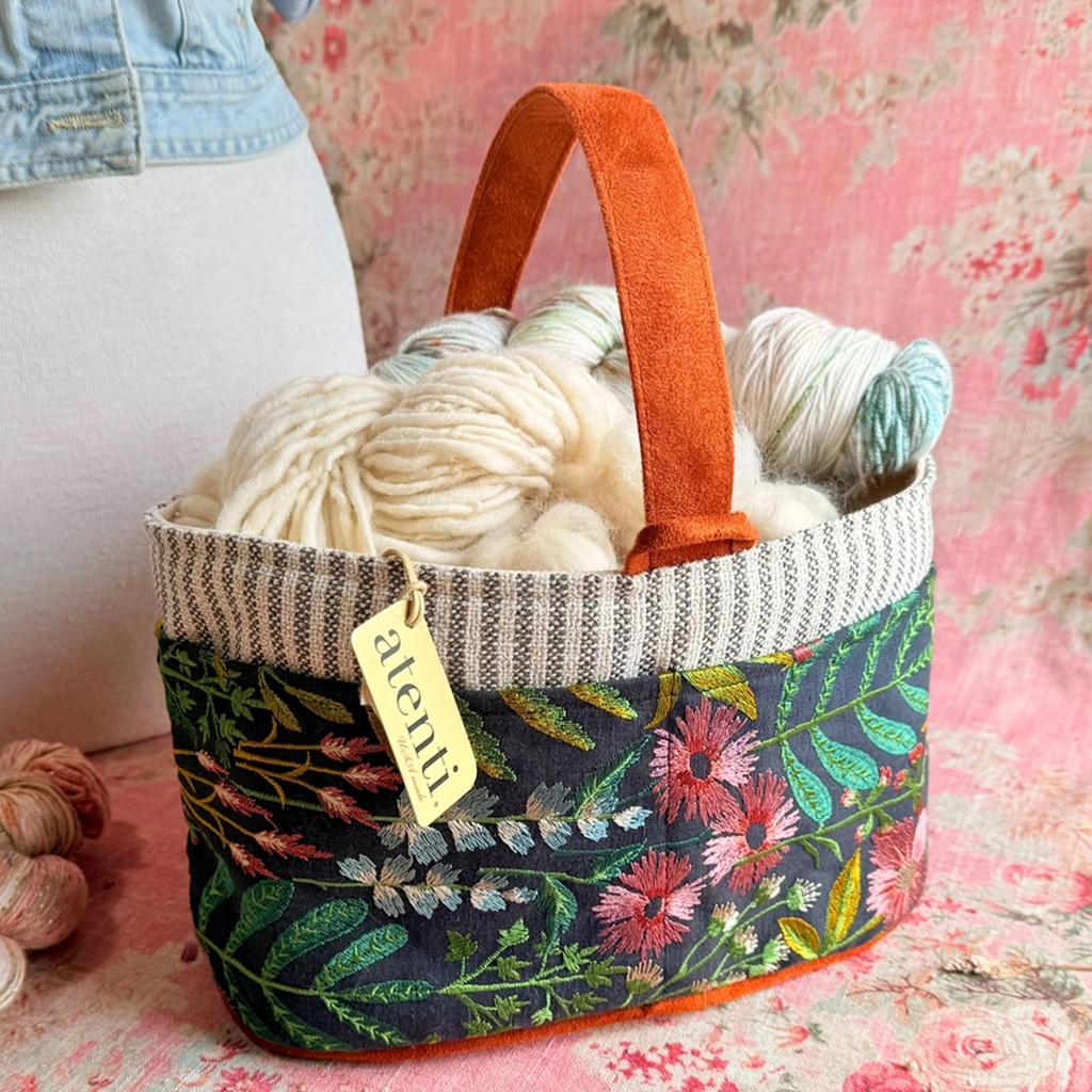 Meadow Maker's Caddy | Sue Spargo Folk Art Quilts